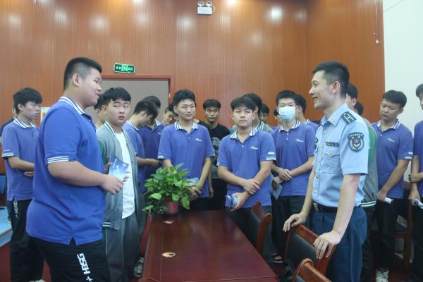 空军招飞局南京选拔中心来淮北市开展招飞工作_淮北市人民政府